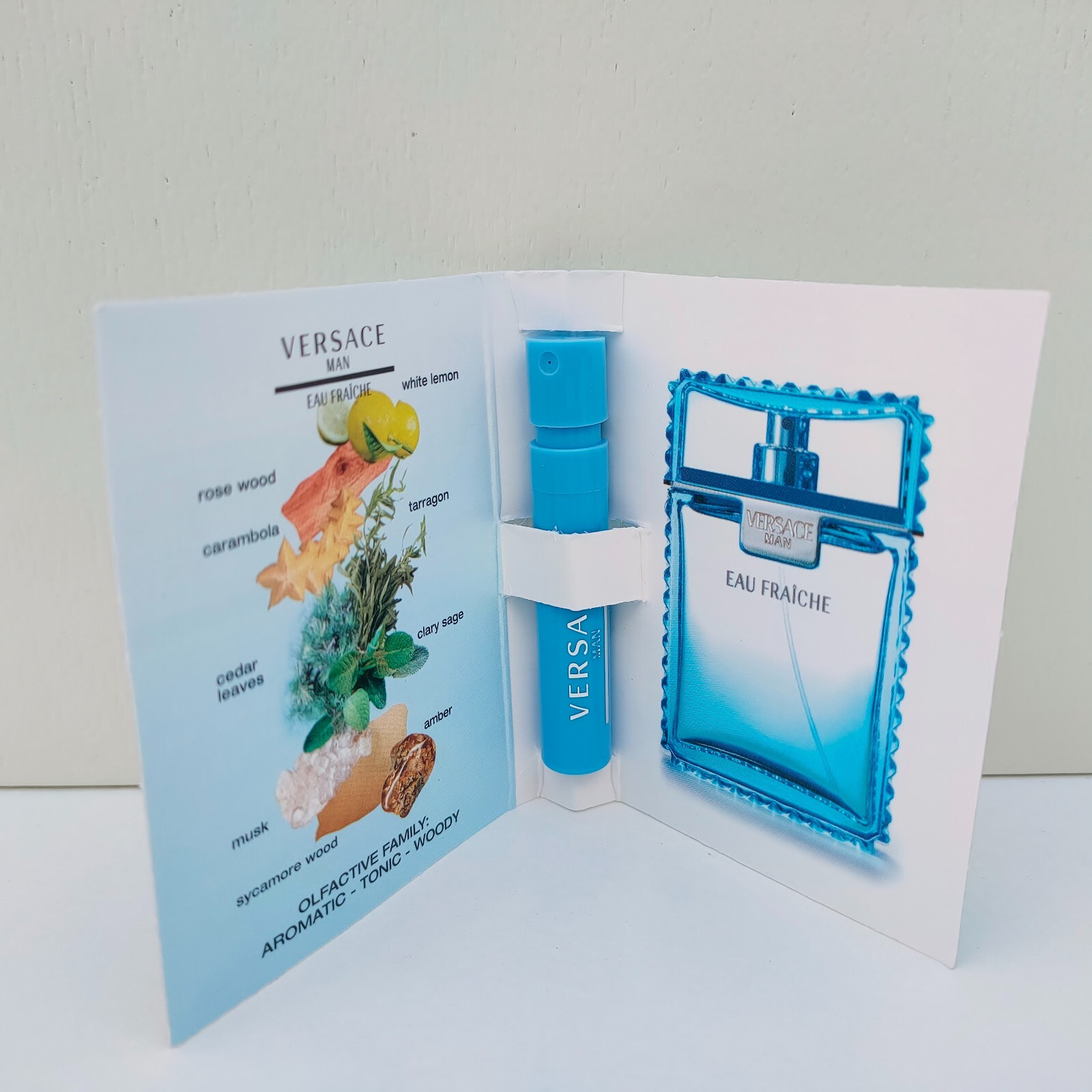 Versace Man Eau Fraiche Eau de Toilette Spray mini Spray for men, 1ml ...