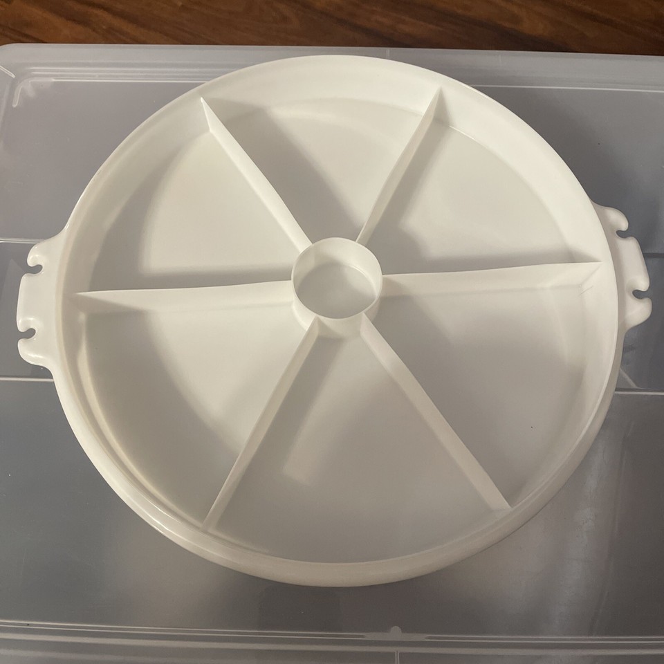 Tupperware #405-9 White Party Susan Veg/Relish Tray with Lid #224-9 and ...