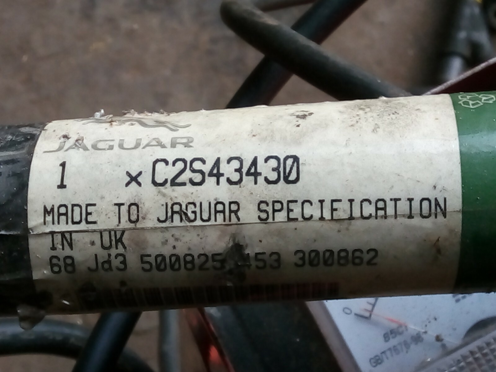 TOP FRONT HOSE (THERMOSTAT HOUSING "T" PIPE) Jaguar X-Type V6 2001-2010 ...