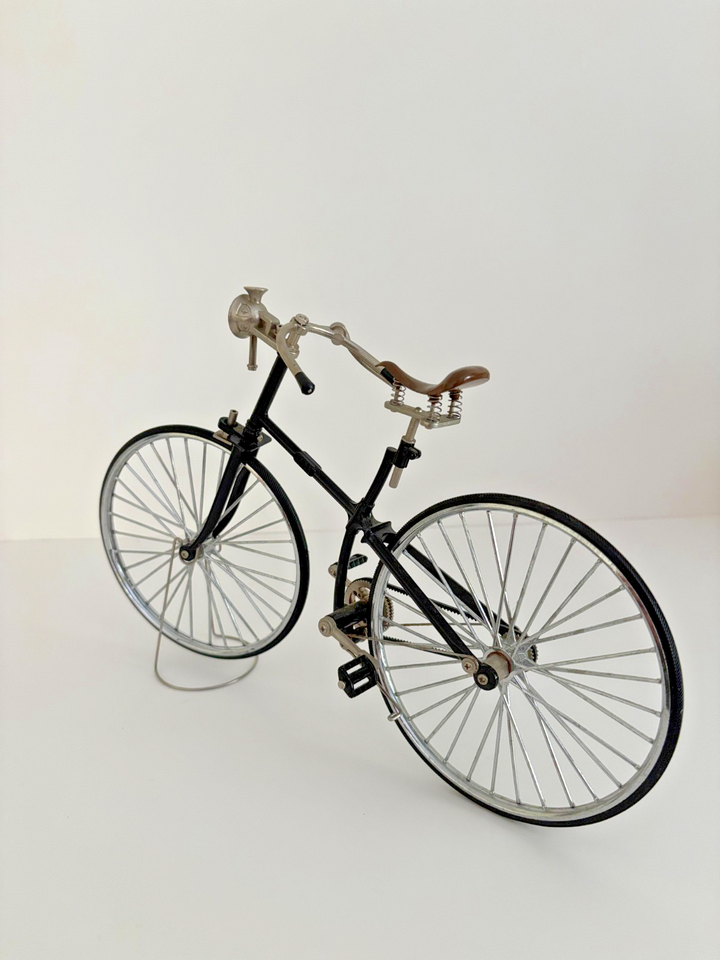 Byers' Choice Vintage '1885" Bicycle Only Missing Break Bar | eBay