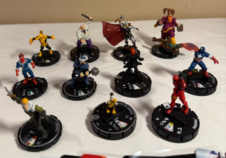 Heroclix Figures & Cards - Marvel - Lot of 11 | eBay