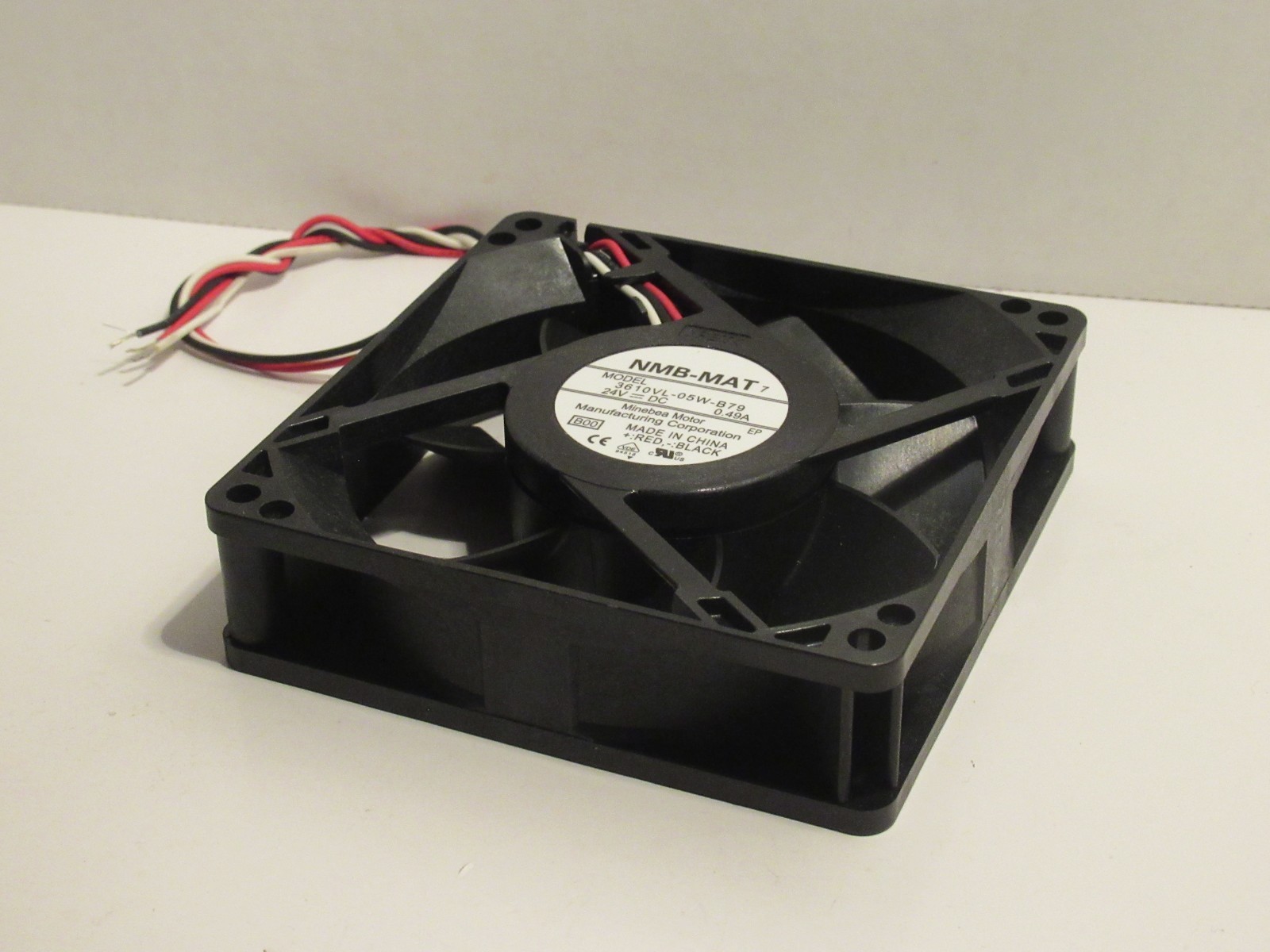 MINEBEA MOTOR CORP. NMB-MAT 3610VL-05W-B79 24V DC 0.49A FAN MOTOR NEW ...