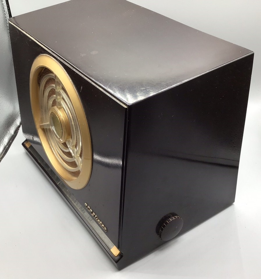 1950 RCA VICTOR (Canada) Model X600 Tube Radio Superheterodyne ...