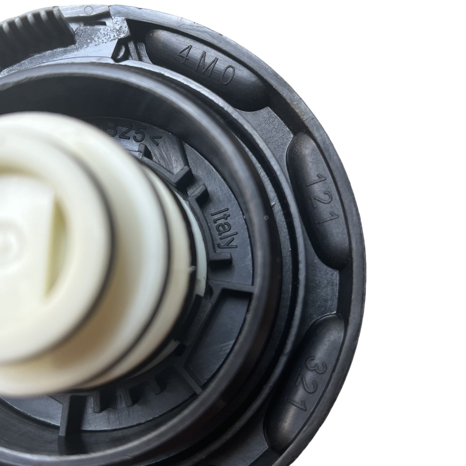 OEM Engine coolant reservoir cap for Audi A4 Q5 A5 A7 A6 Q7 Q8 Cayenne ...