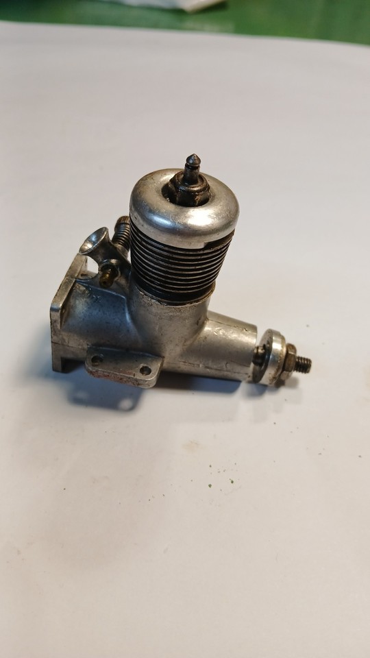 VINTAGE FOX ROCKET 09 MODEL AEROPLANE CONTROL LINE ENGINE | eBay