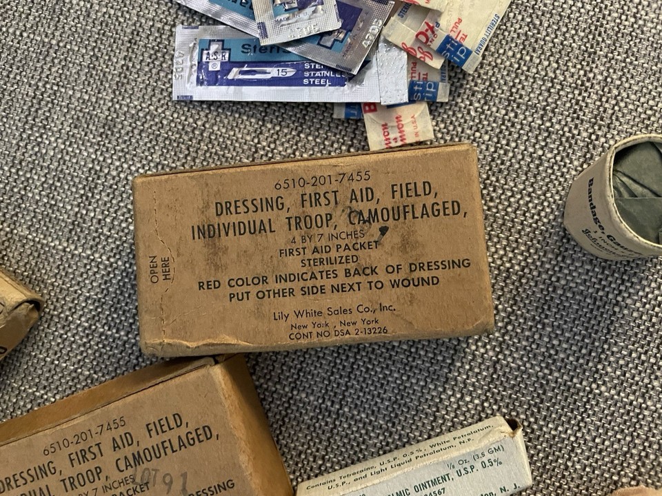 VIETNAM WAR Original Trifold M3 Medic First Aid Kit Canvas Bag w ...