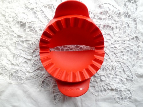 New Tupperware Red Empanada, Pastry, Turnover. Tart Maker Press | eBay