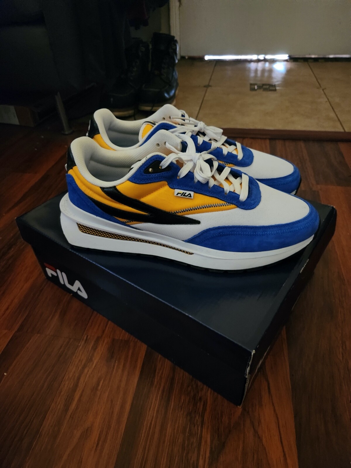 6 Pairs of Jordan, Converse, New Balance, & Fila - FR… - Gem