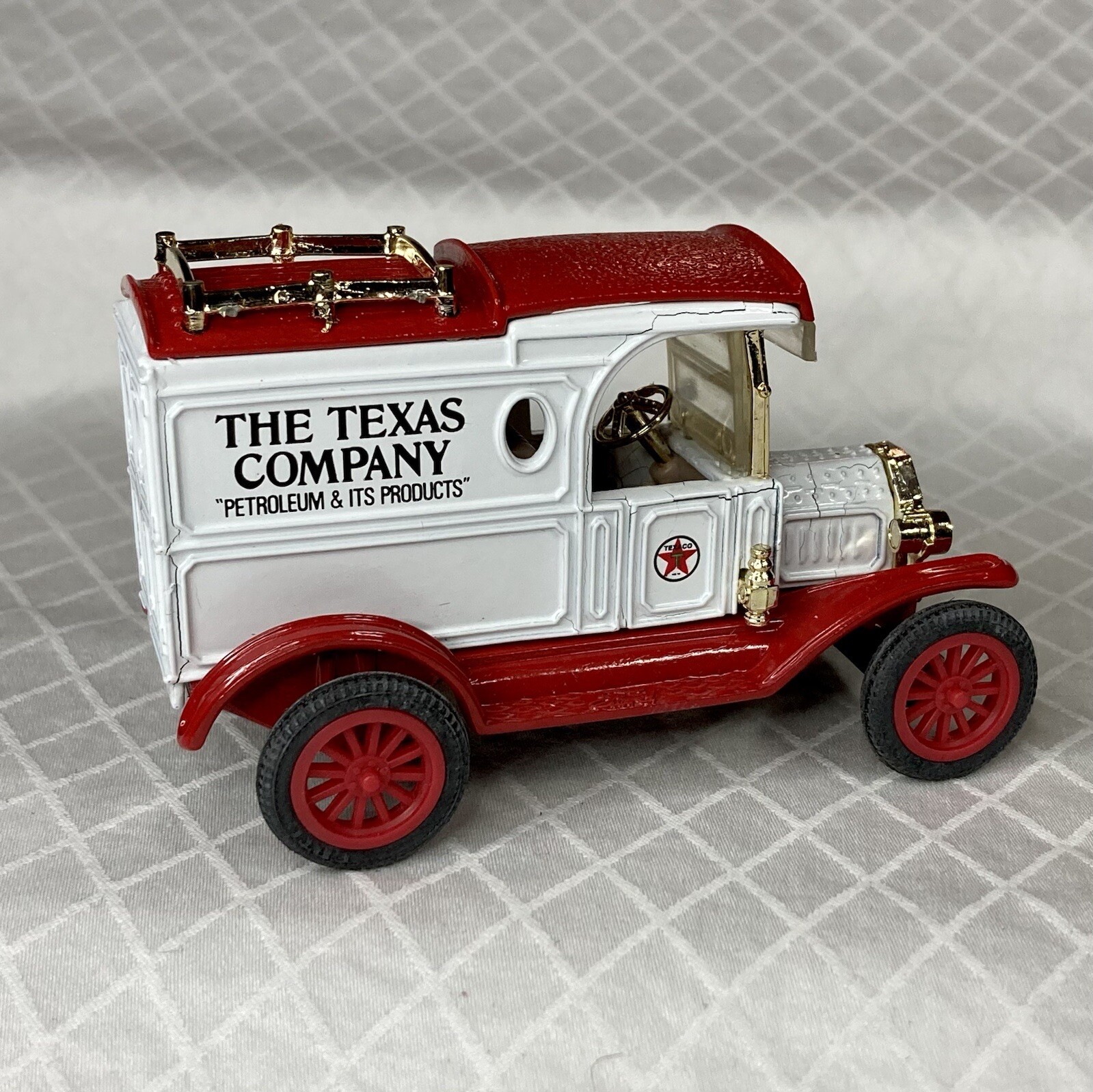 Texaco Collectors Club Company - Diecast 1913 Ford 1:43 Model T Van ...