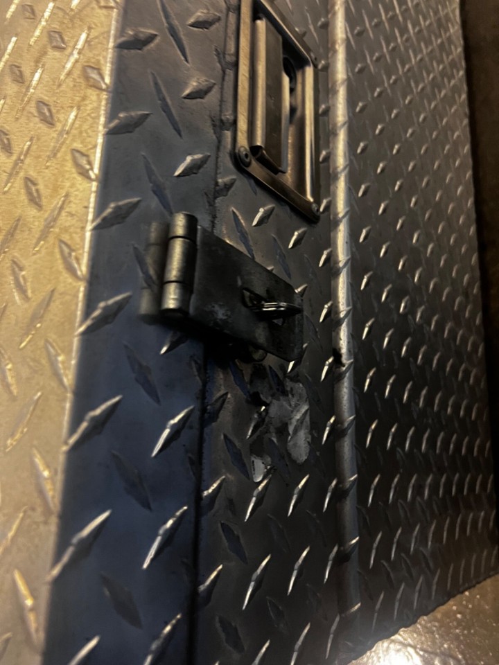 Truck Bed Rail-To-Rail Tool Box-Low Profile Series Single Lid Crossover ...