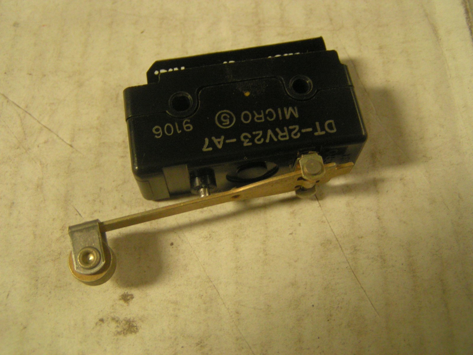 MILLER PART NUMBER 035967 SWITCH LIMIT 10 AMP 125V ROLL LEVER | eBay