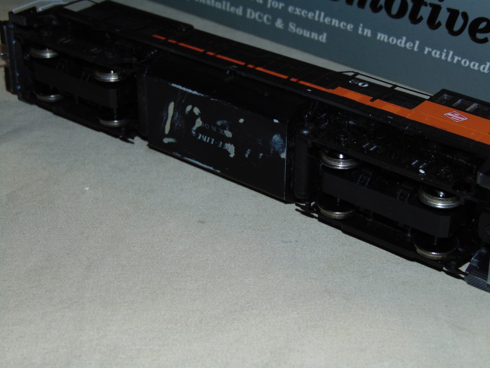 WALTHERS PROTO HO 31371 MILWAUKEE ROAD U28B DIESEL W/DCC +SOUND IN ...