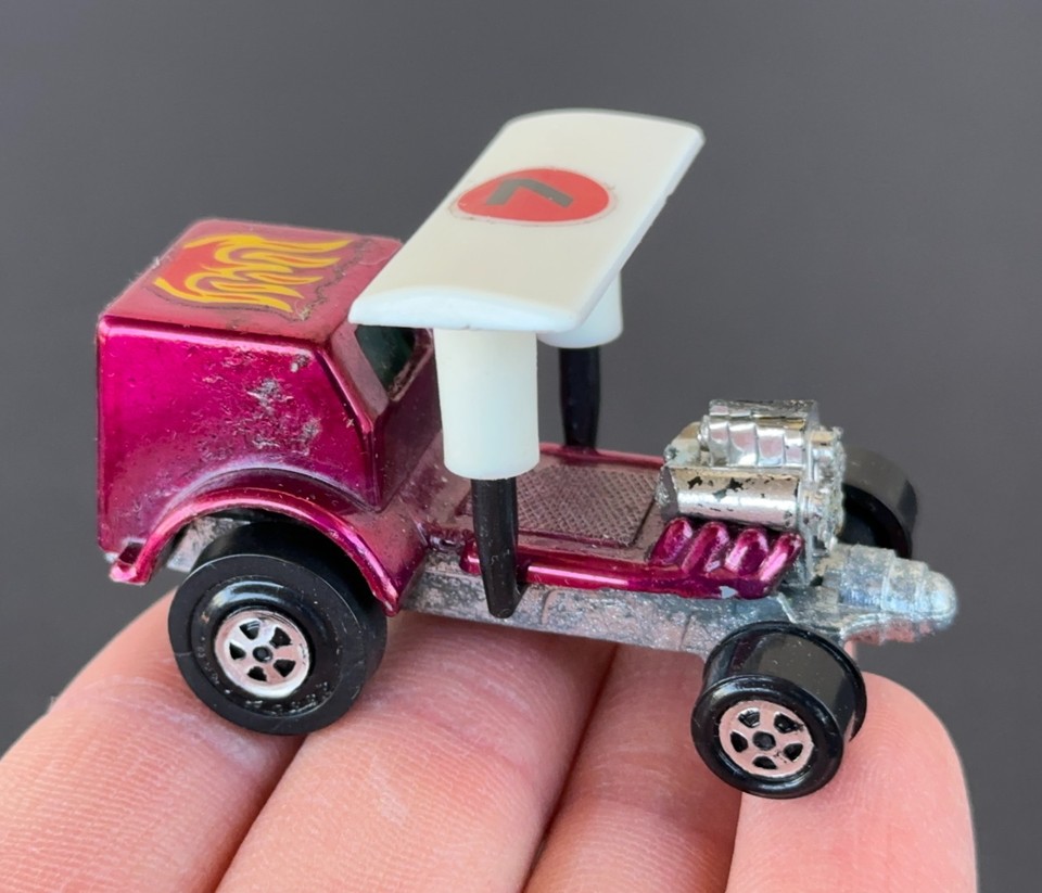 Vintage Johnny Lightning Topper 1971 SCARCE Magenta PINK Big Rig - NO ...