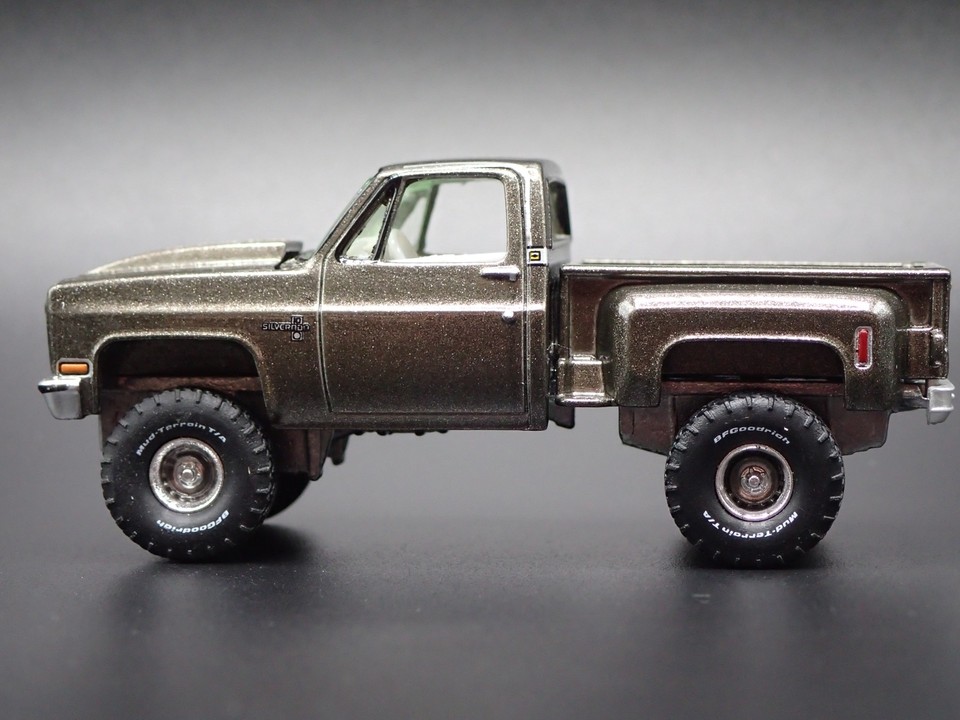 1981 81 CHEVY CHEVROLET STEPSIDE 4X4 PICKUP TRUCK 1:64 SCALE DIECAST ...