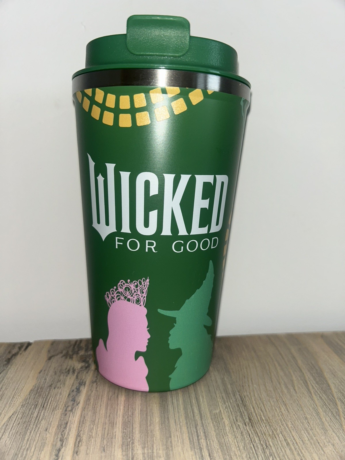 Greggs Wicked Mug Reusable Cup Elphaba Travel Mug Green. Brand new 💚🩷 💚 ...