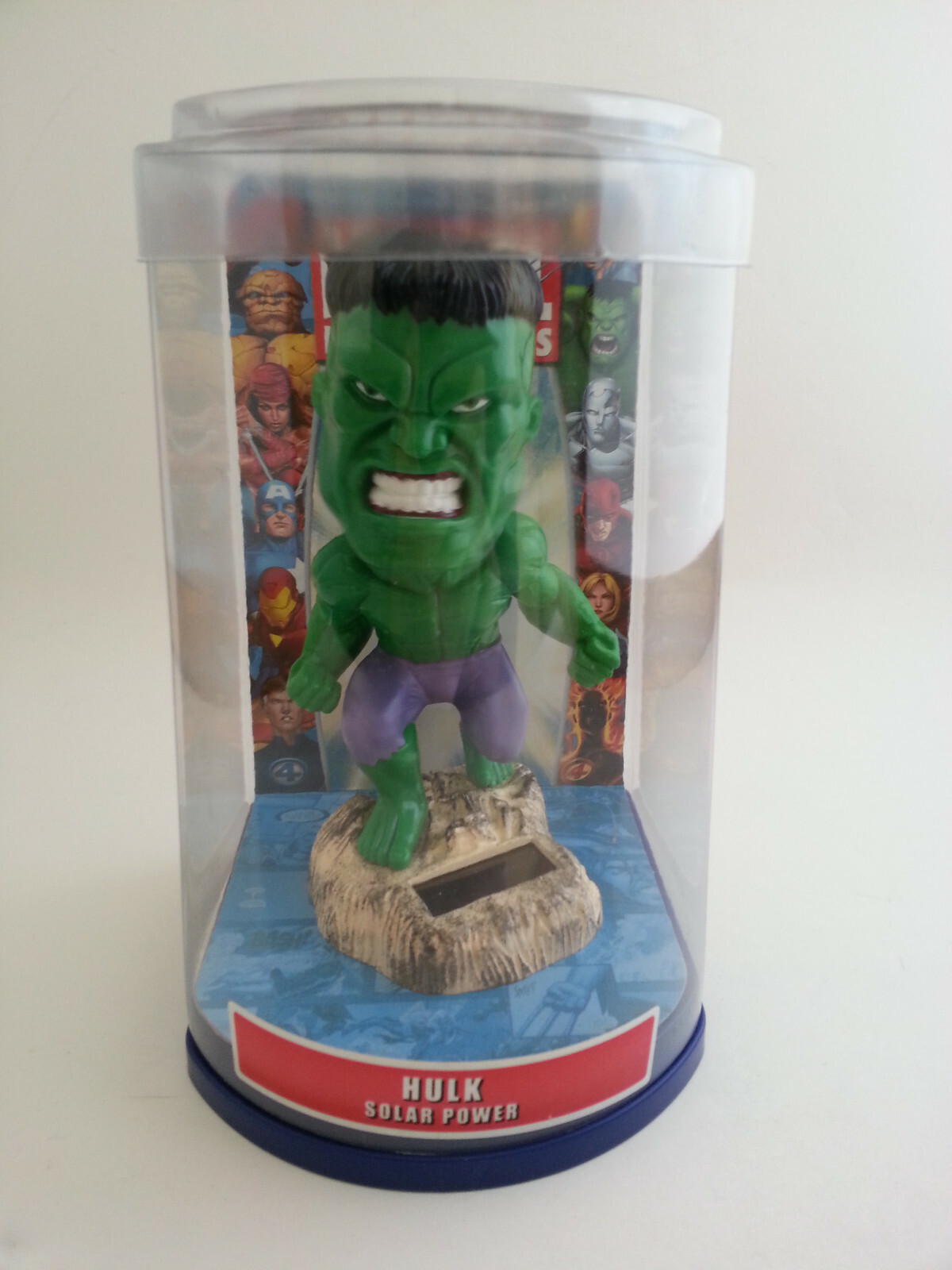 Marvel Super Heroes Hulk Solar Powered Self Moving Bobblehead NEW Rare ...