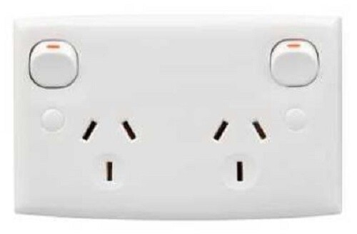 Clipsal STANDARD TWIN SWITCHED SOCKET 115x73mm 10A 2-Pole 3-Pin ...