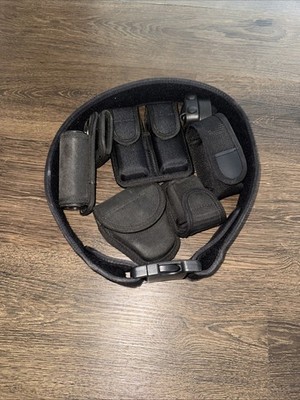 Police duty belt with handcuff pouch, baton pouch, dual mag pouch ...
