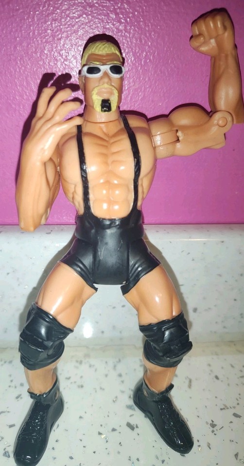 WCW Wrestling Figure Scott Steiner Big Poppa Pump 1999 Toy Biz WWE WWF ...