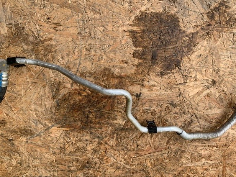16 17 18 BMW X6M X6 4.4L Transmission Oil Cooler Line Flow Hose Only ...