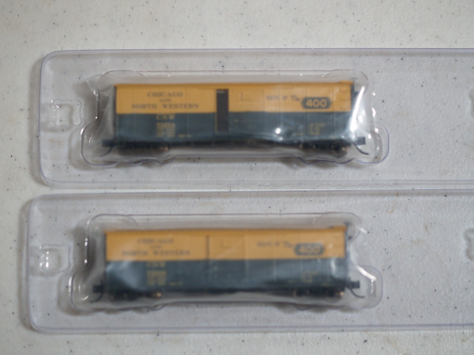 BROADWAY LIMITED N 7276 40' BOX CAR C&NW 2-PK 70224, 70236 | eBay