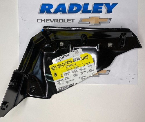 NEW GM OEM FENDER LINER BRACKET LEFT- GENERAL MOTORS GMC 23343214 | eBay
