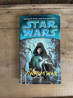 Star Wars: the Dark Nest Trilogy - Legends Ser.: The Swarm War: Star ...