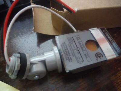 BRAND NEW PRECISION ST-347 OUTDOOR PHOTOELECTRIC CONTROL 347V, 50/60 Hz ...