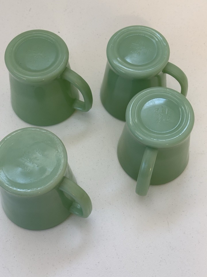 4 Vtg Fire King Green Jadeite Heavy D Handle Mugs Cups Oven Ware MCM ...