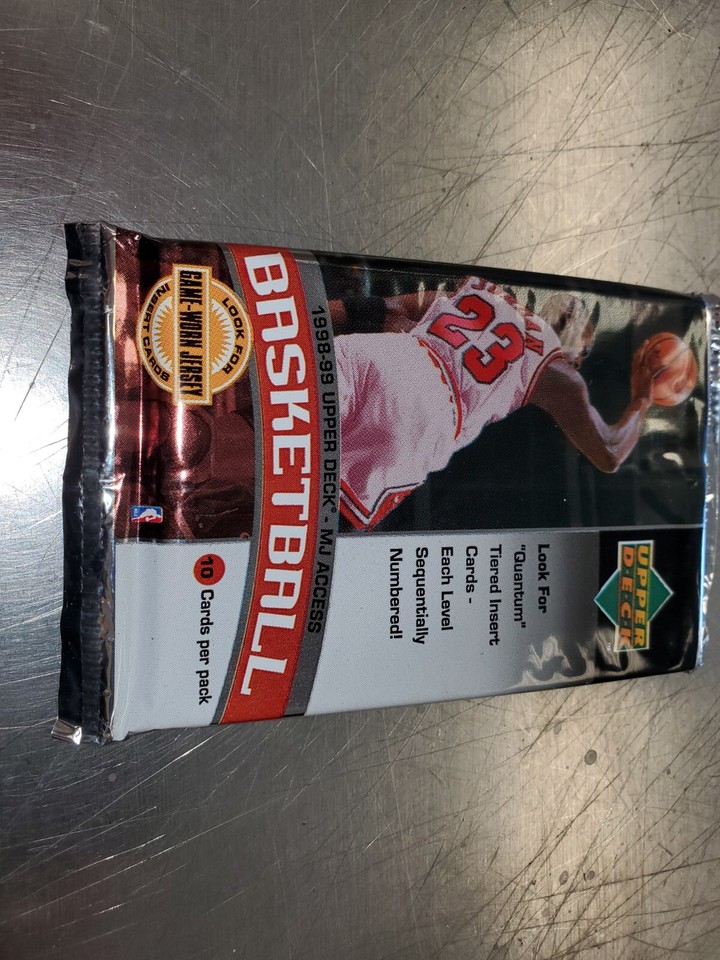 1998-99 UPPER DECK BASKETBALL CARD PACK MJ ACCESS JORDAN-KOBE AUTO GU ...