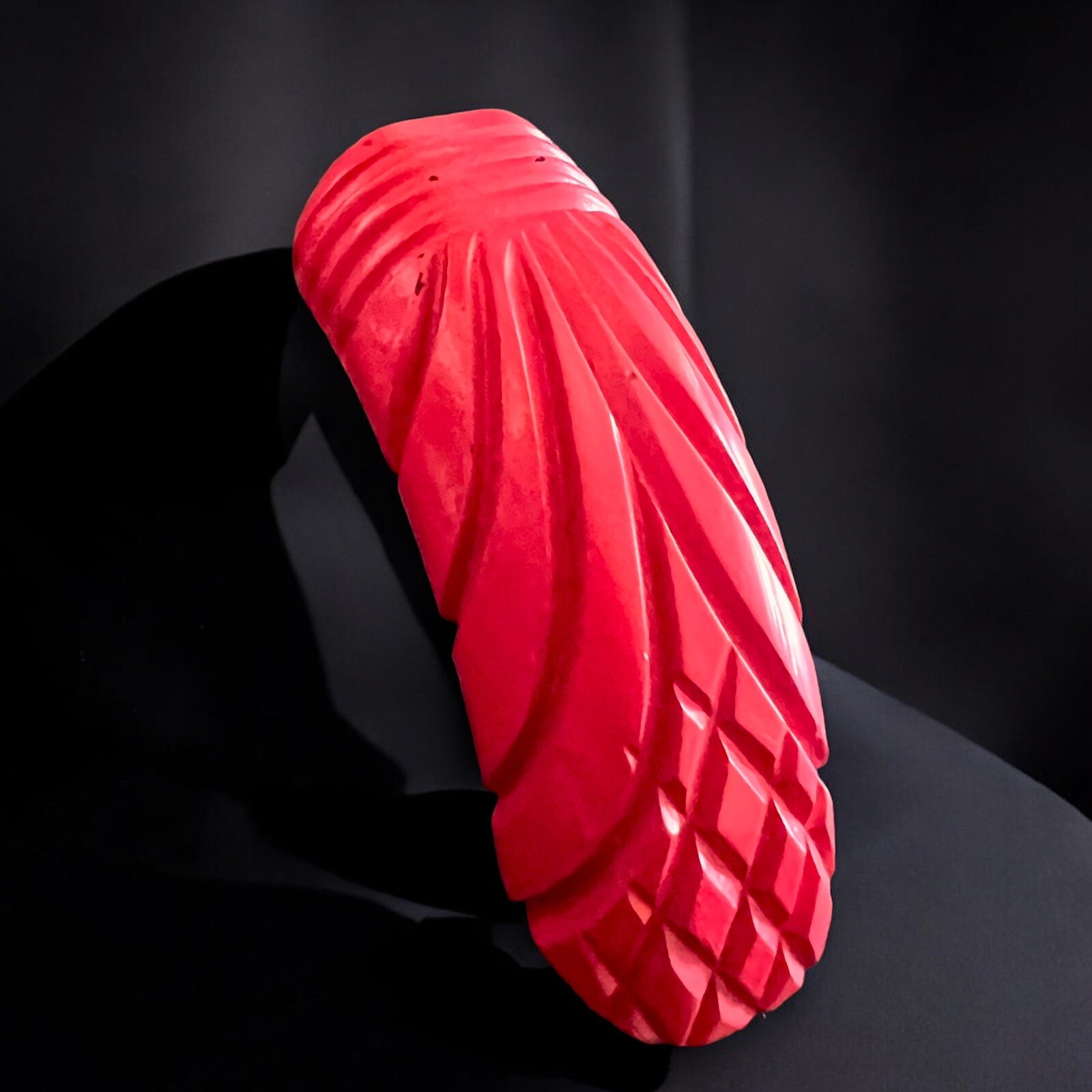 Carved Wood Dress Clip Art Deco Red Tiki Polynesian V… - Gem