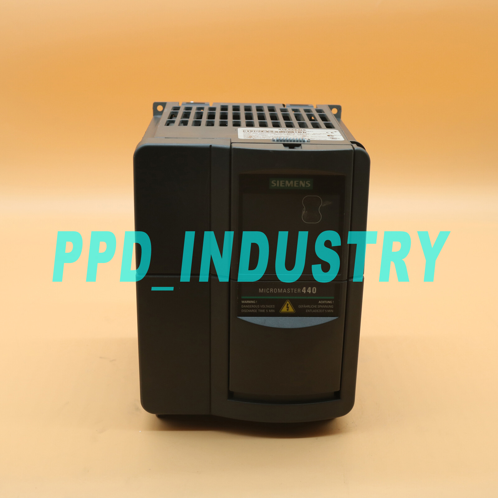 USED SIEMENS 6SE64402UD222BA1 Inverter 6SE6440-2UD22-2BA1 Tested IN Goo ...