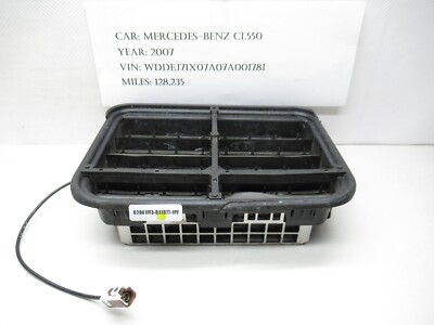 07-10 Mercedes CL550 Rear Floor Antenna Pressure Vent A 221 820 07 75 ...