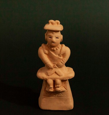 Japanese DOGU Clay Figure Doll Small Shrine Maiden Haniwa Replica ...
