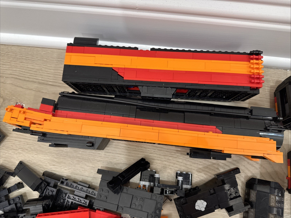 Lego Southern Pacific Daylight Train Moc Parts Lot | eBay