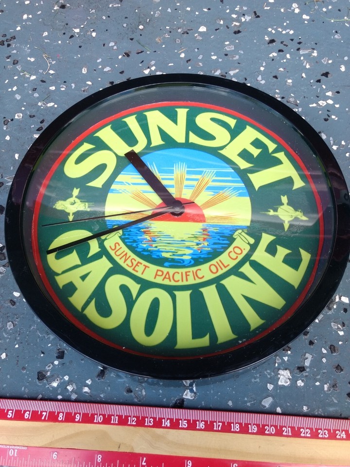 SUNSET GASOLINE & OIL WALL CLOCK MANCAVE, GARAGE, VINTAGE ARTWORK , GAS ...