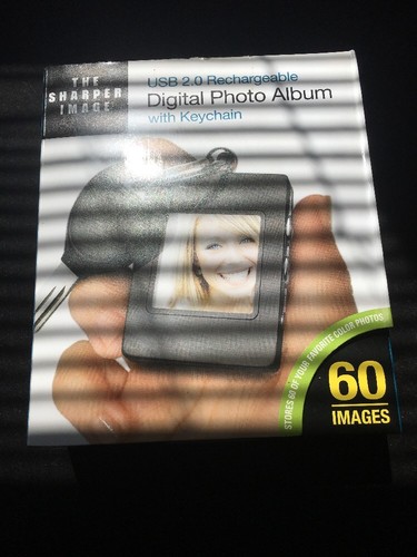 The Sharper Image USB 2.0 Rechargeable Digital Photo Album With ...