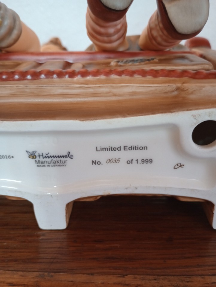 Hummel COZY IN THE KITCHEN #2370 MOMENTS IN TIME SERIES LE 035/1.999 EXCELLENT | eBay