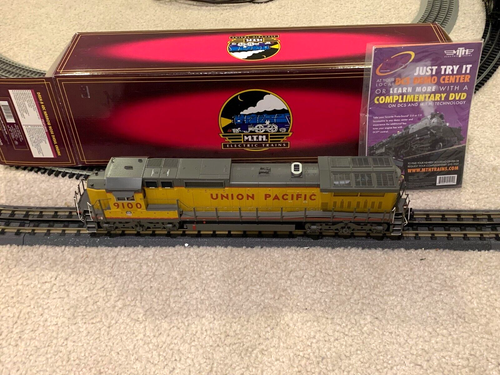 MTH UNION PACIFIC Dash 8-40C Narrow Nose Diesel Engine PS.2 #9100 - 20 ...