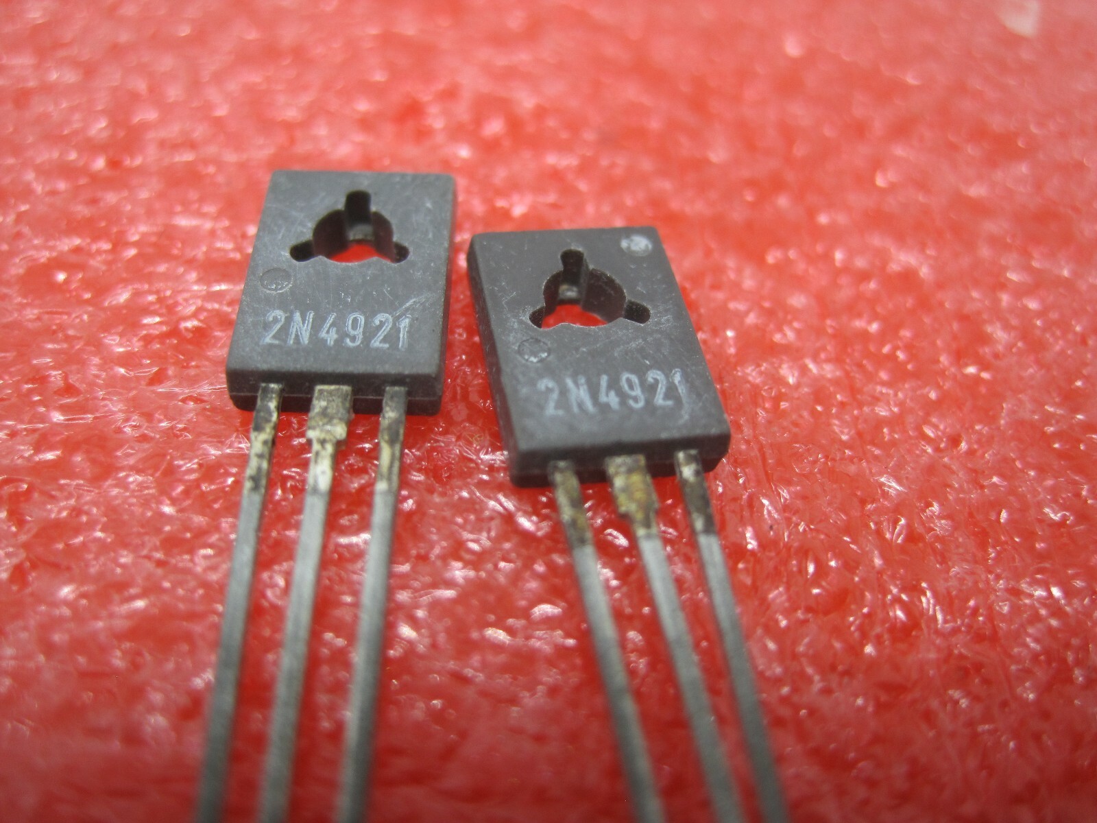 1pcs 2N4921 Si NPN Power Transistor 3 A, 80 V 30W Philips | eBay