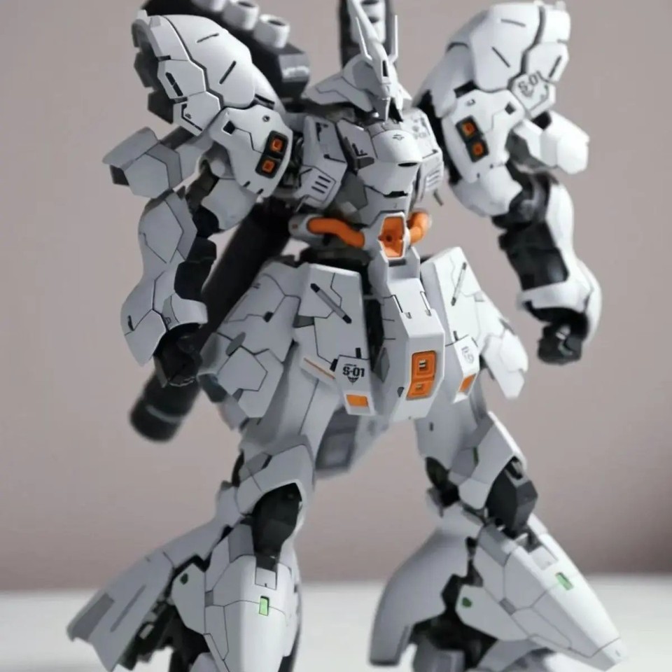 RG 1/144 MSN-04 Sazabi White Star Model Kit Action Figure Mecha ...