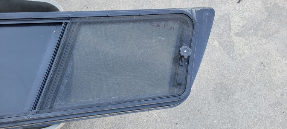 ARE CAMPER SHELL SIDE WINDOW GLASS OEM FACTORY LH DRIVER SIDE 86" 1/2 ...