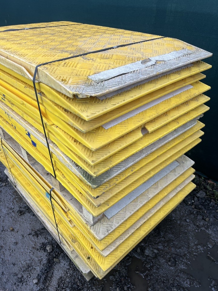 1x Ground Guard £50+vat Trench Footing Pavement Cover Ramp Mat ...