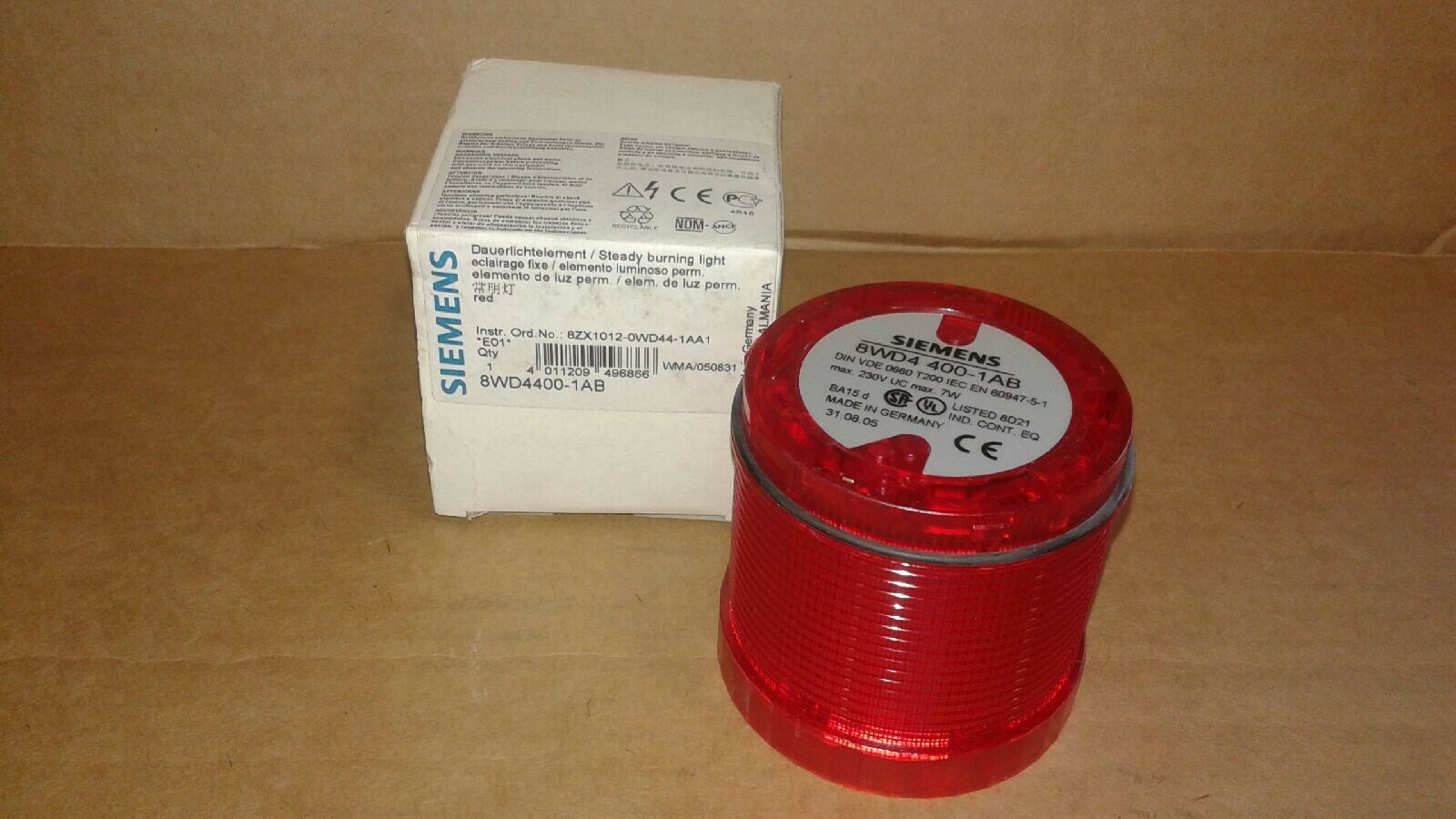 Siemens 8WD4 400-1AB Red Stack Light 230V Max 7W - NEW IN BOX | eBay