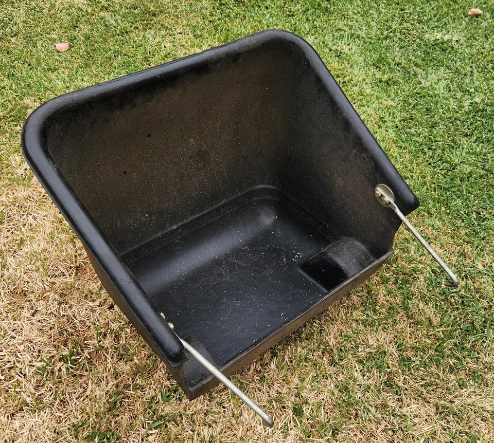 McLane 20" self-propelled front throw reel mower with grass catcher ...