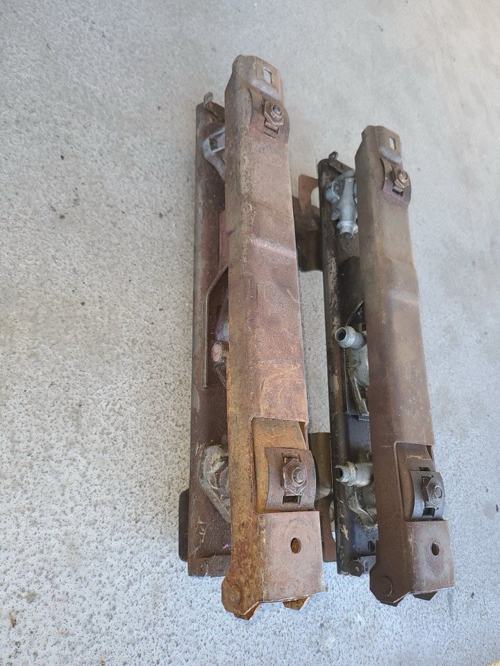 1971-1976 Cadillac 6 Way Power Seat Tracks Actuators | eBay