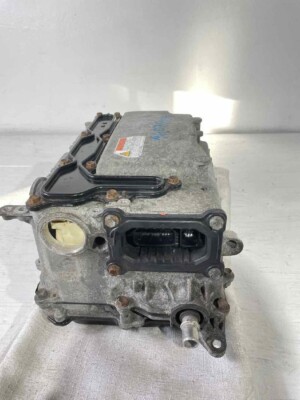2010-2011 Toyota Prius Hybrid DC Inverter Converter Pack Assembly Oem ...