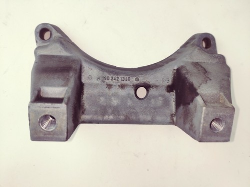 2002 MERCEDES C 240 A/T TRANSMISSION CROSSMEMBER MOUNT BRACKET ...