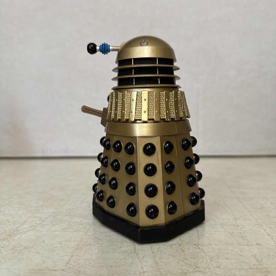 Doctor Who Gold Black Dalek 5” Action Figure SDCC 2009 Day Of The ...