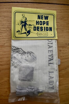 NEW HOPE DESIGNS -NH98 - MEDIEVAL LADY - 54MM | eBay